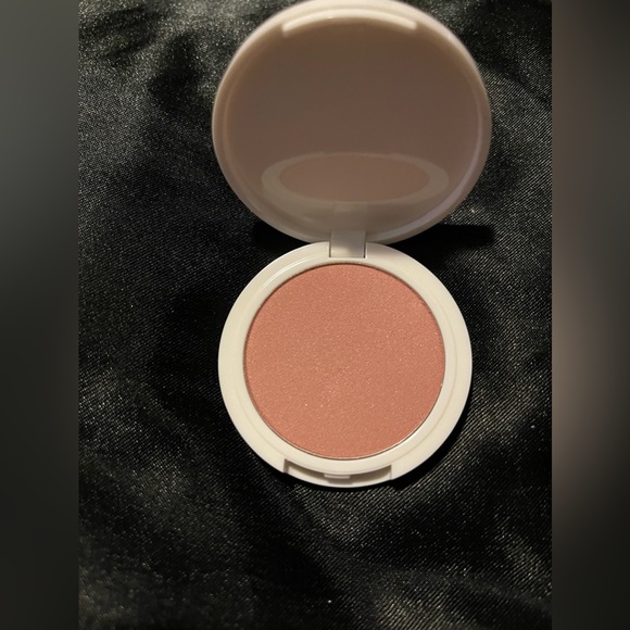 Persona | Makeup | Pick Any 33 Sale Persona Blush | Poshmark